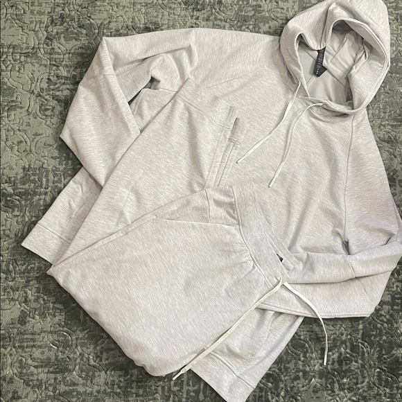 lululemon athletica | Shirts | Lululemon Mens City Sweat Pullover ...